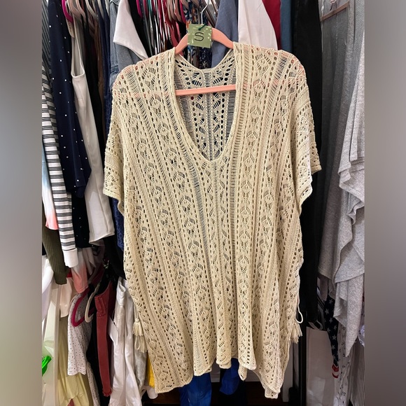 Tops | Euc Mini Eyelet Knitted Coverup Pools Beach Summer Walks | Poshmark